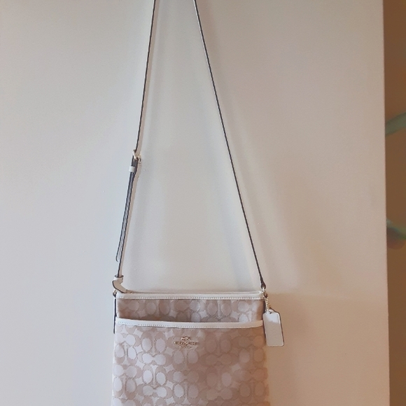 Coach | Bags | Nwot Coach Crossbody Purse | Poshmark